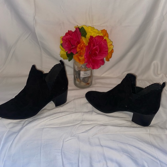 Qupid | Shoes | Qupid Little Black Booties | Poshmark